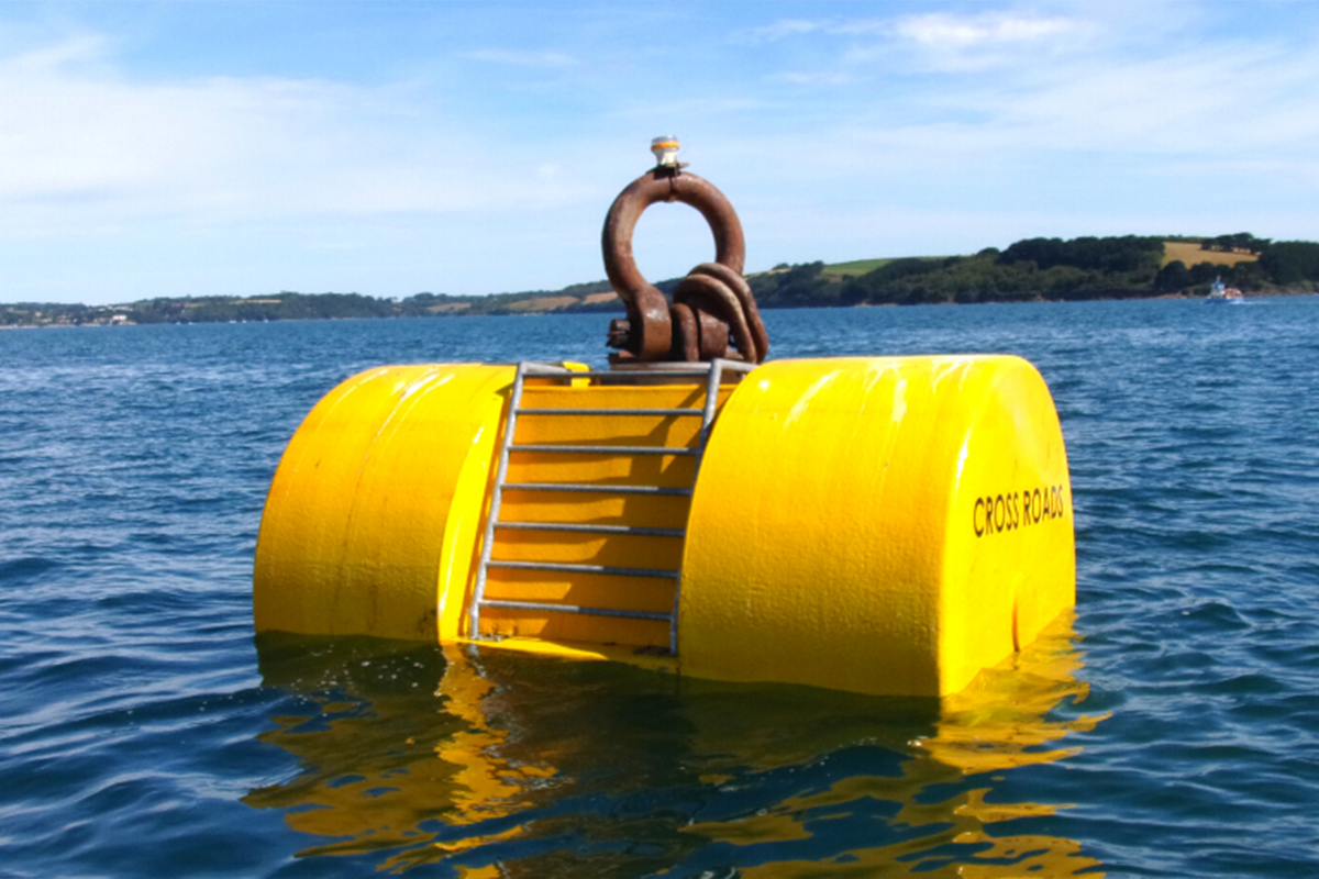Manuplas® supplies foam-filled barrel buoys to port in Southern England ...