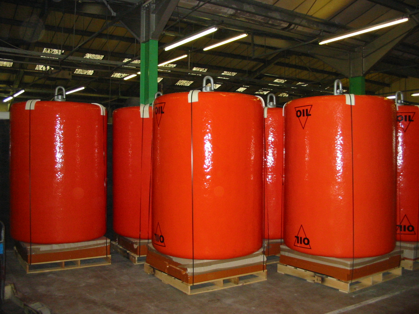 Chain support buoys - AIS