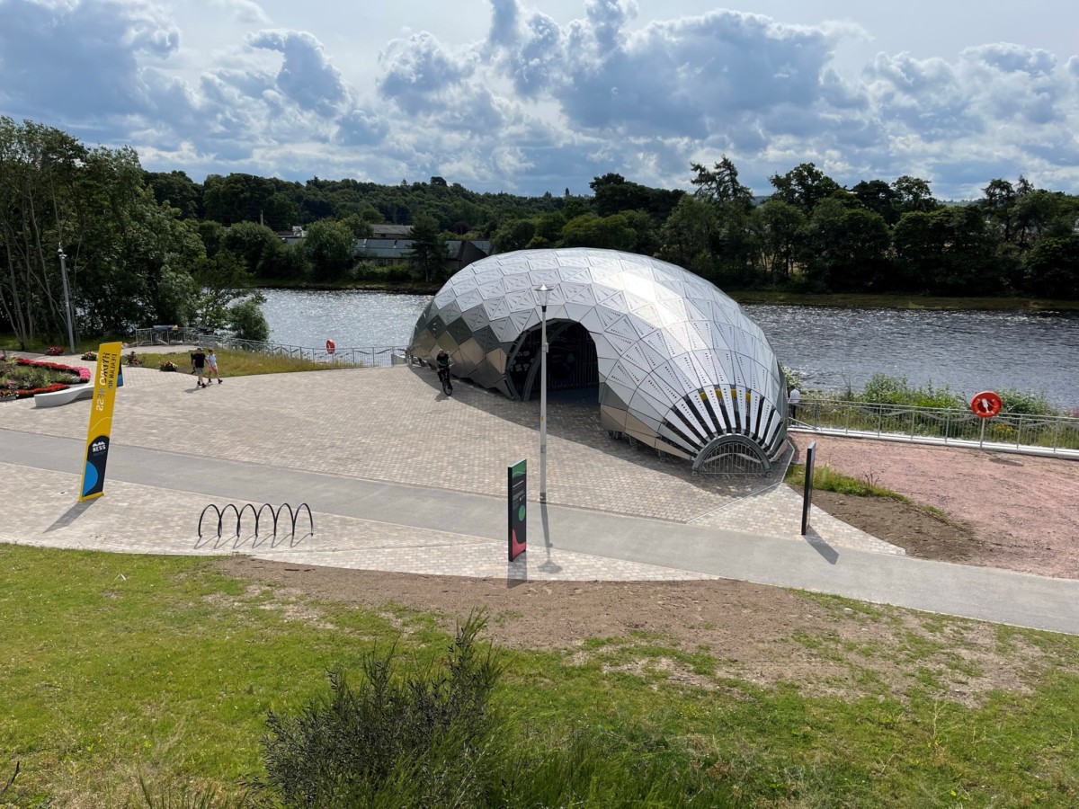 AIS Manuplas provide bump guard to Hydro Ness project - AIS