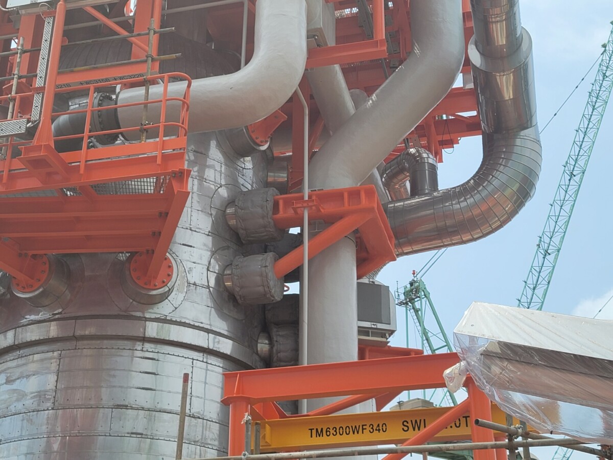 AIS provides PFP + CSP jackets for Coral South project