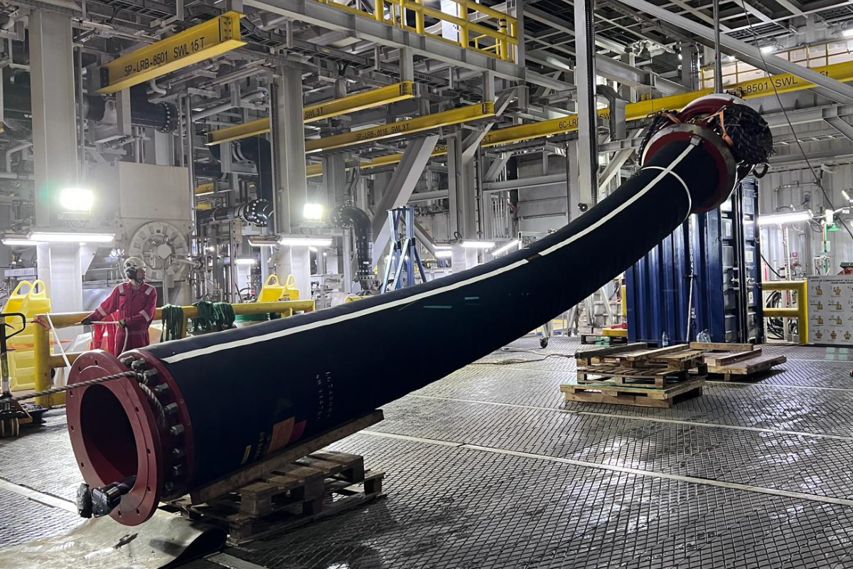 Water intake risers successfully installed in Africa - AIS