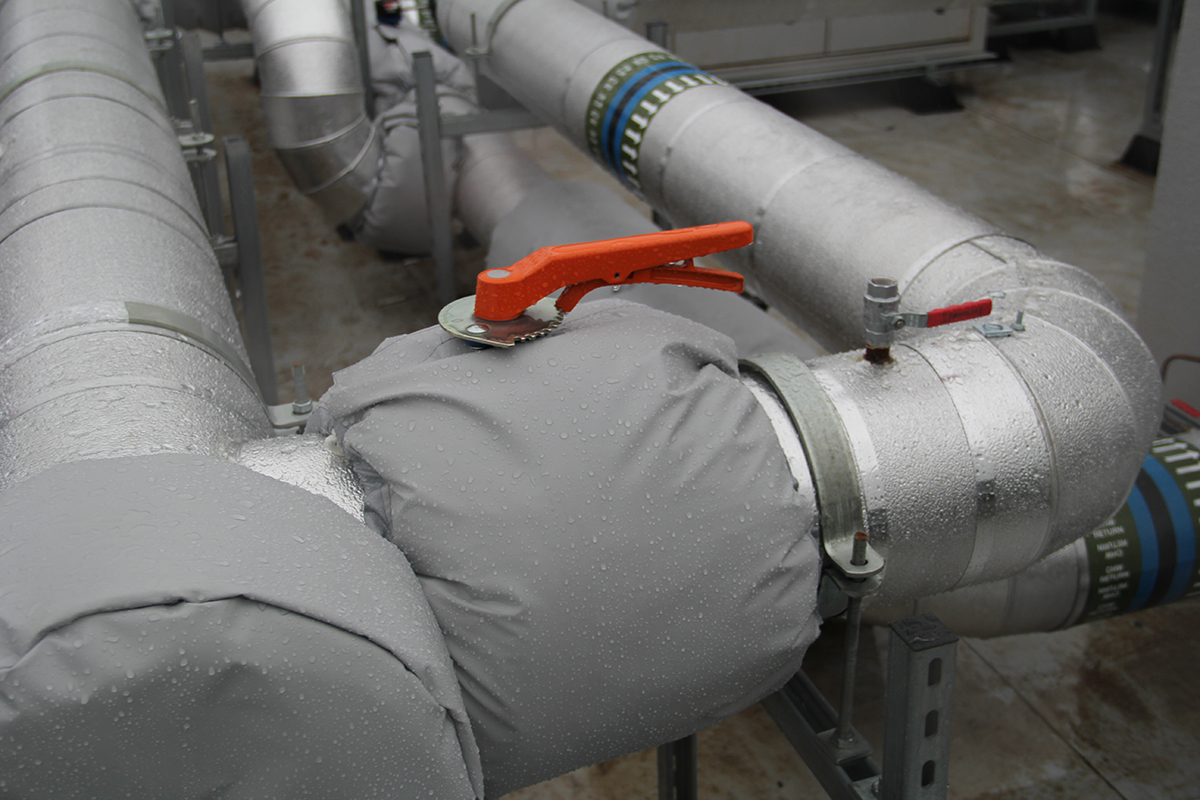 Winterisation protection for cold facilities - AIS